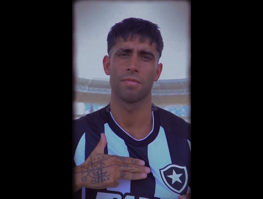 Botafogo anuncia a contratação do lateral direito Leonel di Plácido