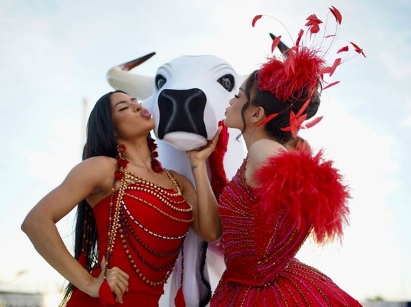 Quem é a Sinhazinha do Boi Garantido no Festival de Parintins Conheça