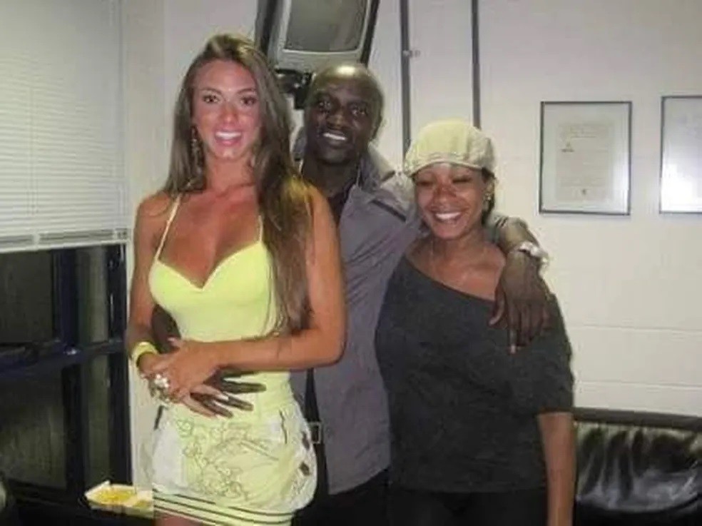 Foi só um lance! Após ficada com Nicole Bahls, Samuel Lino 'micareta ...
