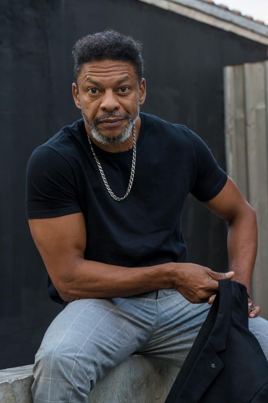 Após viver Jesus em 'Paixão de Cristo', Nill Marcondes está no elenco ...