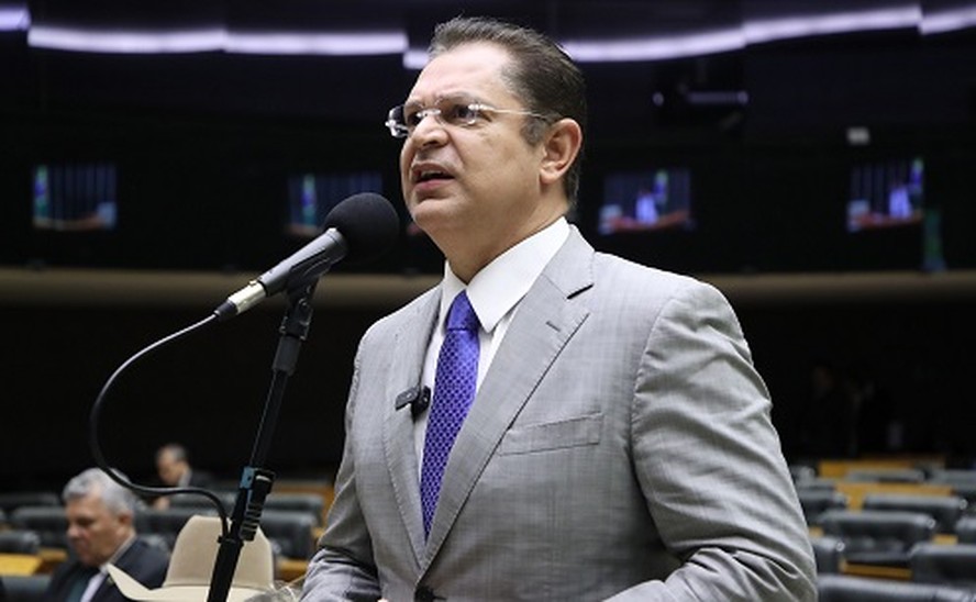 Fim da escala 6x1: PL pedirá votação de PEC de Érica Hilton, e governo ...