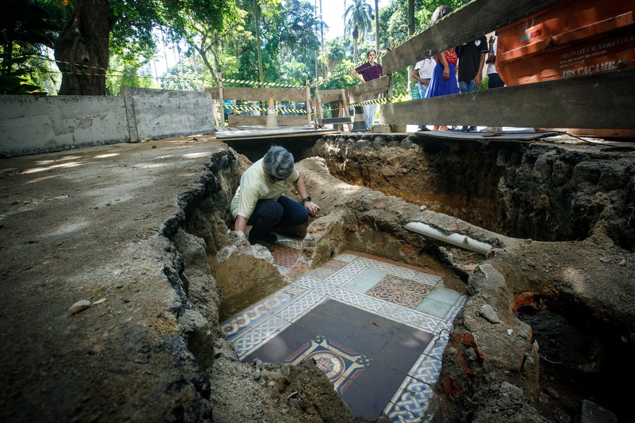 Mistério no Palácio do Catete: achado arqueológico mobiliza ...