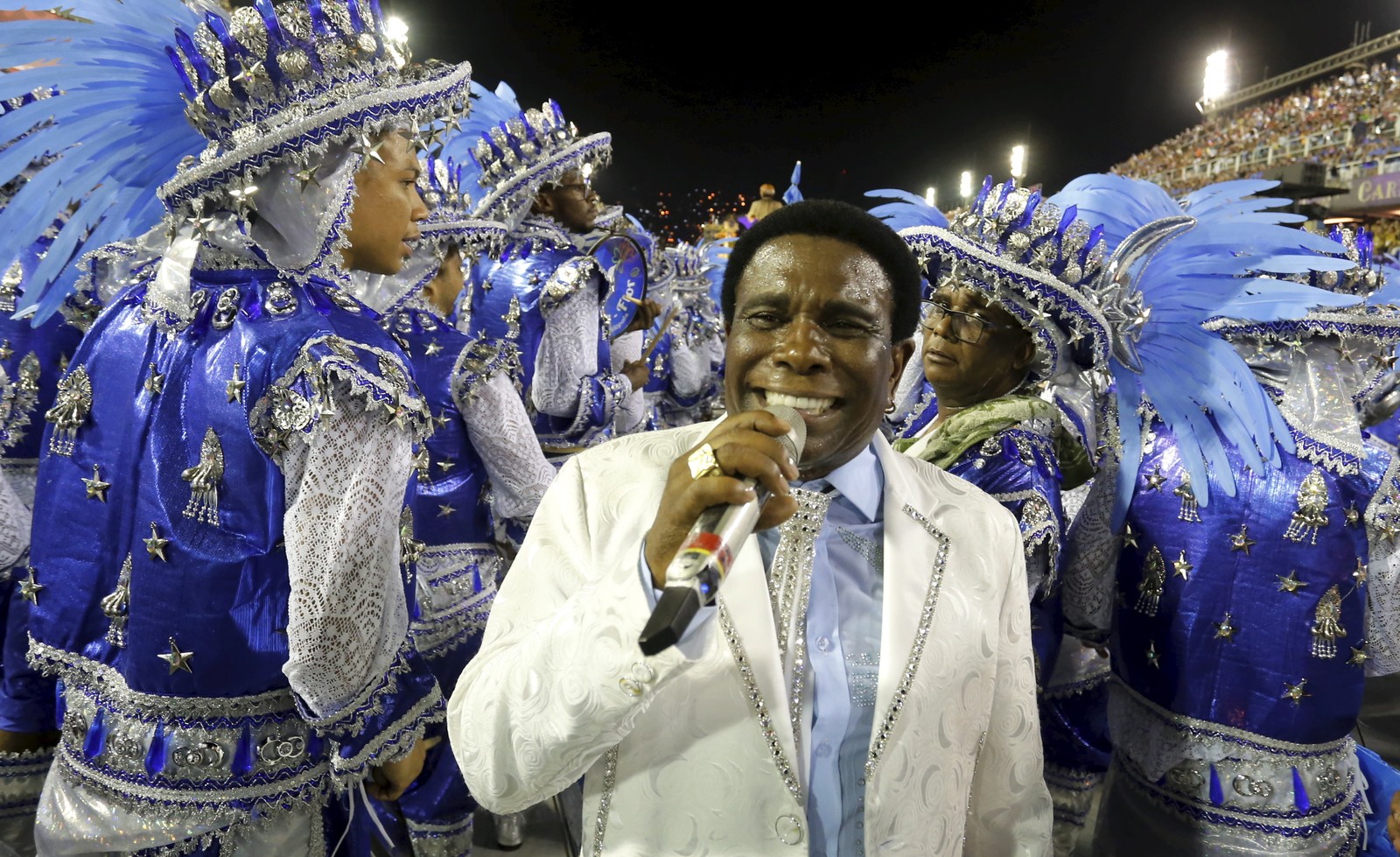 Neguinho da Beija-Flor estrela documentário e reality para encontrar ...