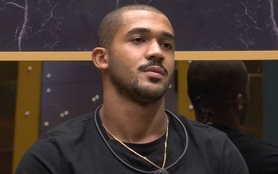 Matheus é o segundo eliminado do 'BBB 26' com 79,48% dos votos