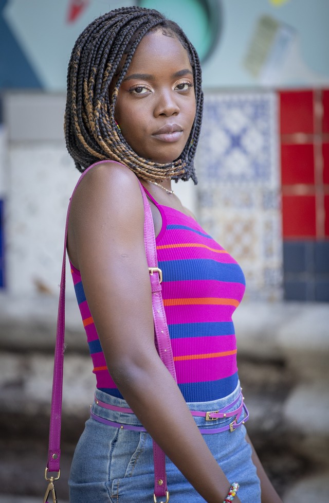 Clara Moneke fala de 'upgrade' financeiro com sucesso de 'Vai na fé' e ...