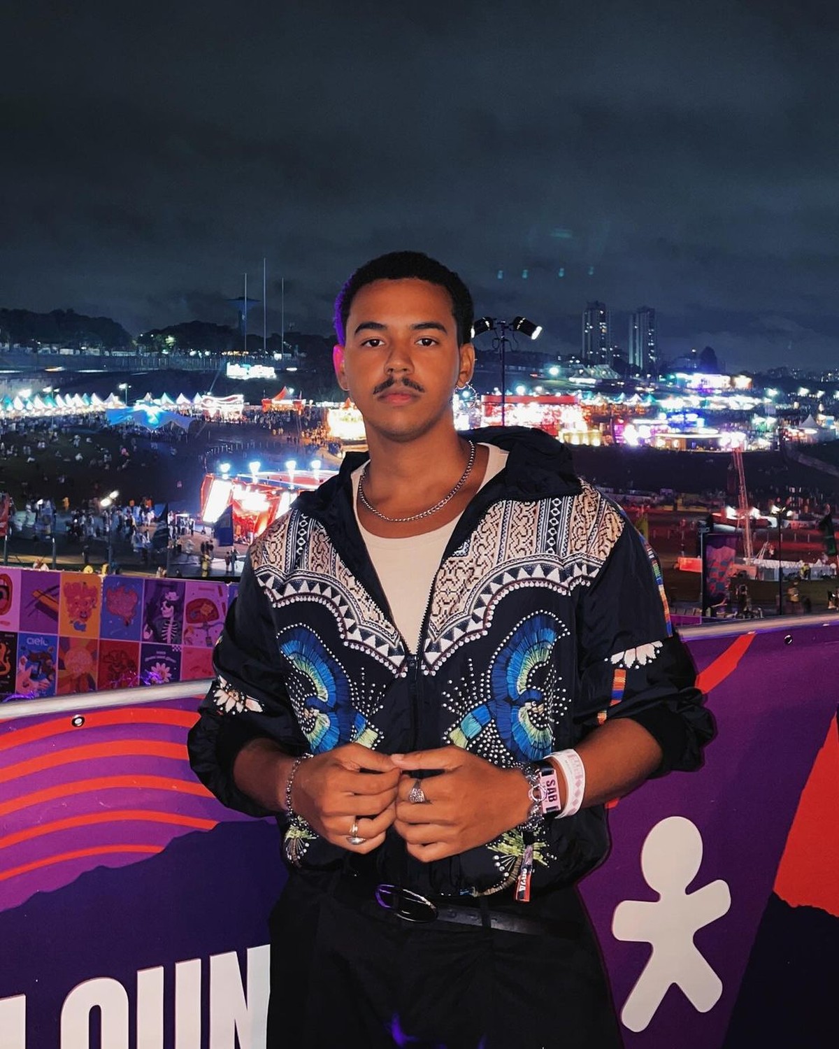 Quem é Pedro Ottoni, ator que viralizou após pagar R$ 1 mil a motorista ...