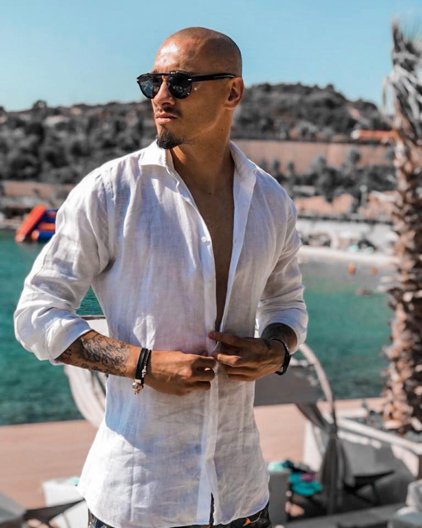 É estilo! Nova aposta do Vasco, zagueiro Maicon Roque ficou careca por ...