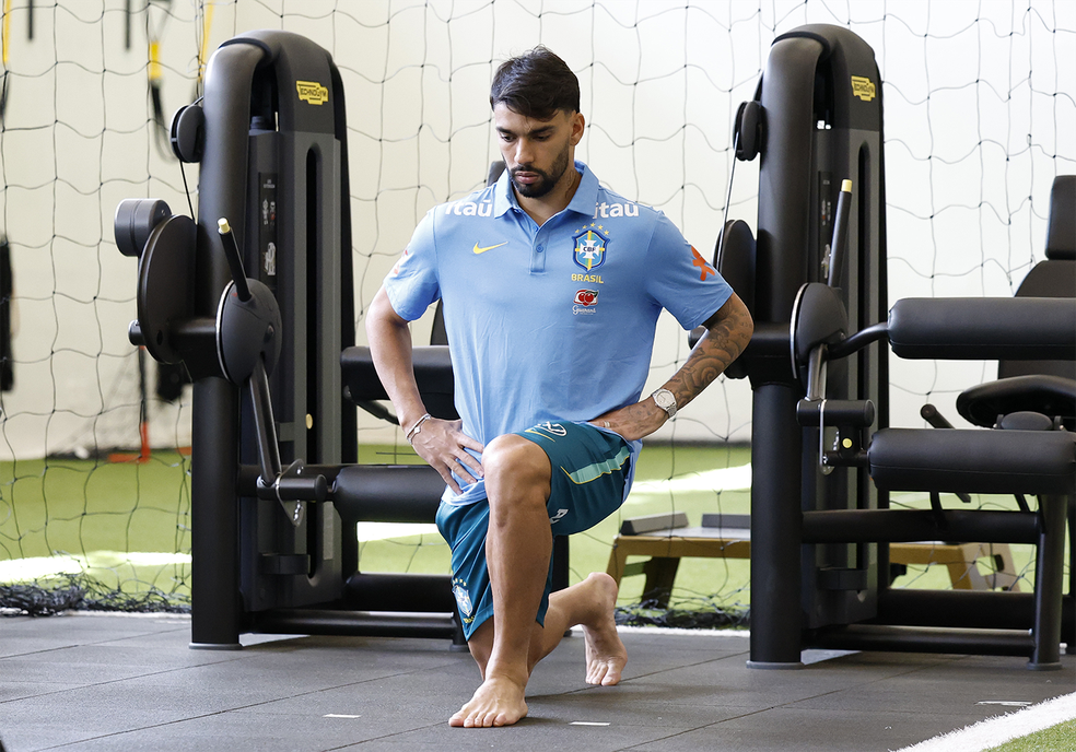 Parte física e atuação de meias: seleção embarca para a Copa do Mundo ...