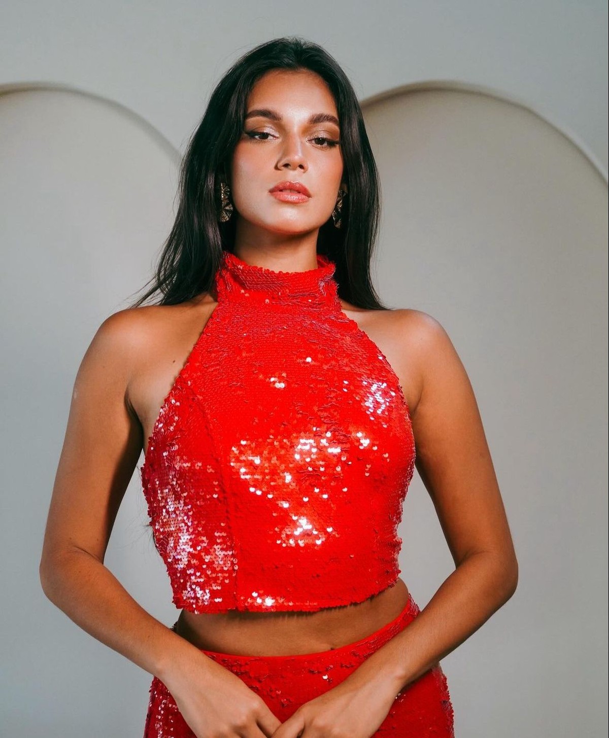 Alane procura equipe de Juliette e Anitta para cuidar da carreira