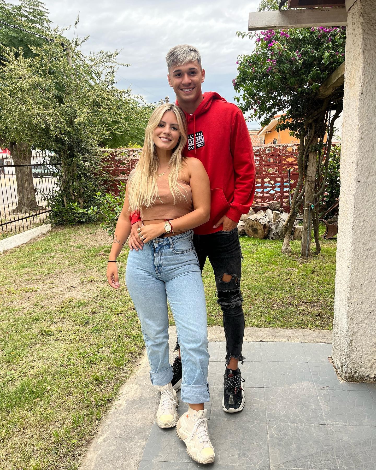 Novo contratado do líder Botafogo namora modelo de 25 anos, ex de ...