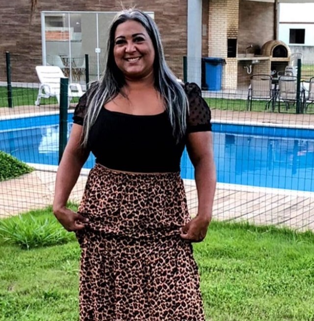 Após 20 anos, veja por onde anda a ex-babá Cida, primeira mulher campeã ...
