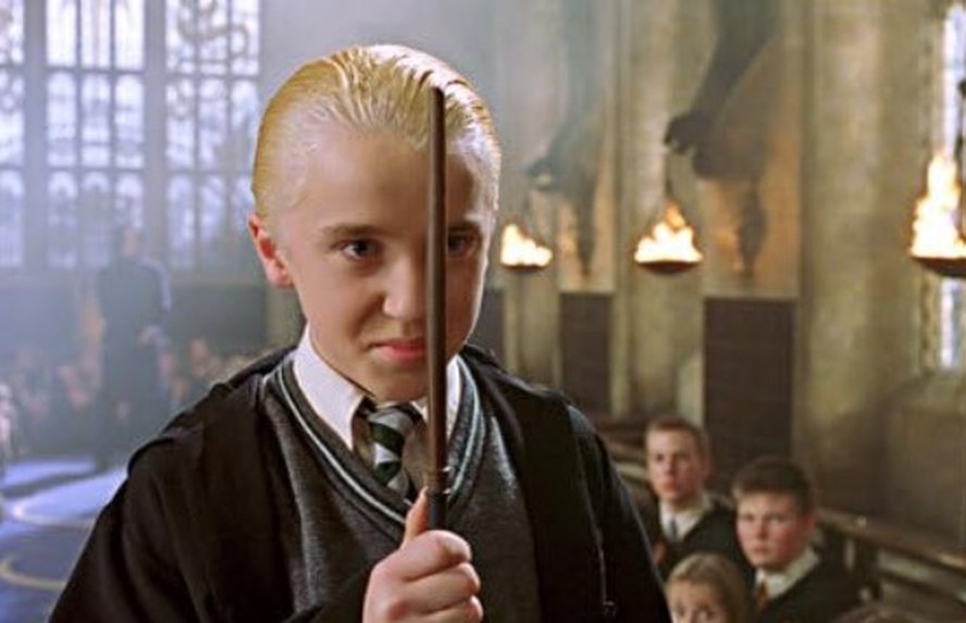 Tom Felton é ovacionado ao reviver Draco Malfoy em Harry Potter após 14 ...