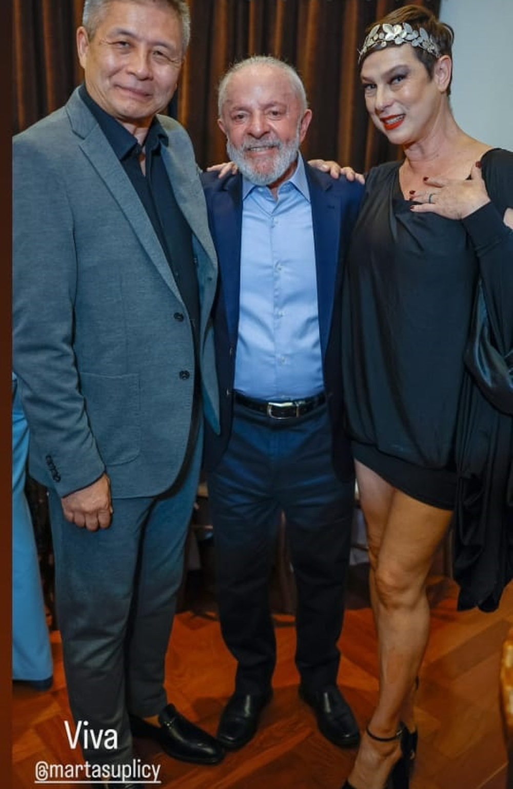 Maria Paula vai com marido e os filhos ao aniversário de 80 anos da ex ...