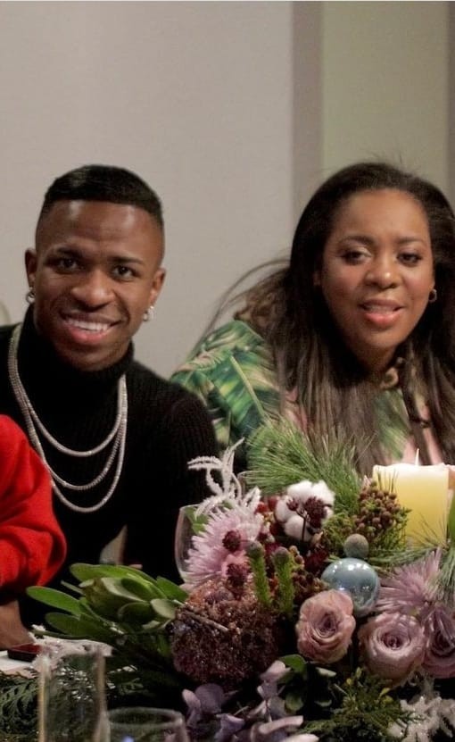 Mãe do jogador Vinícius Jr. engata affair discreto com pagodeiro: saiba ...