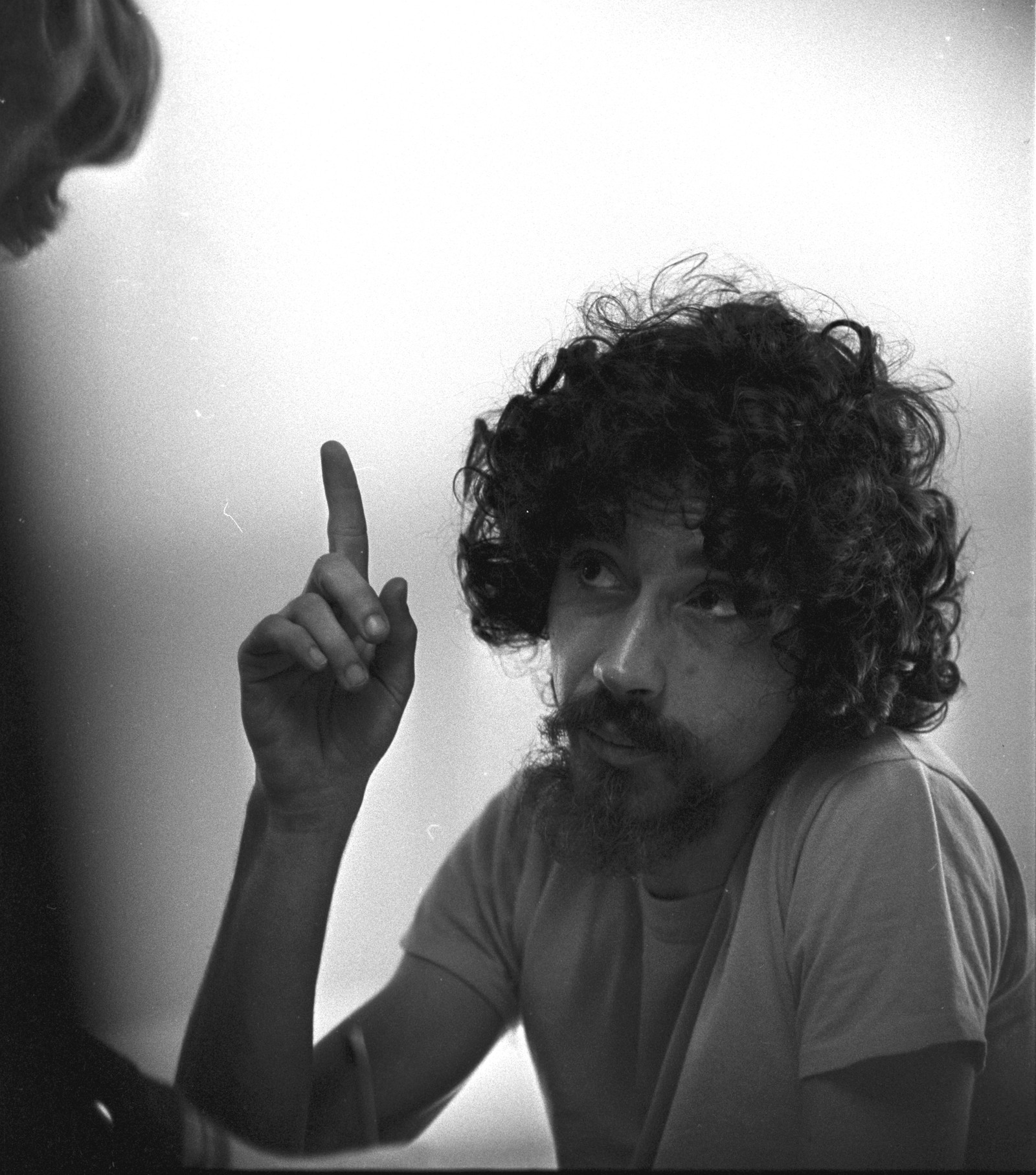 Raul Seixas 80 anos: veja 13 fotos clássicas do roqueiro que virou mito