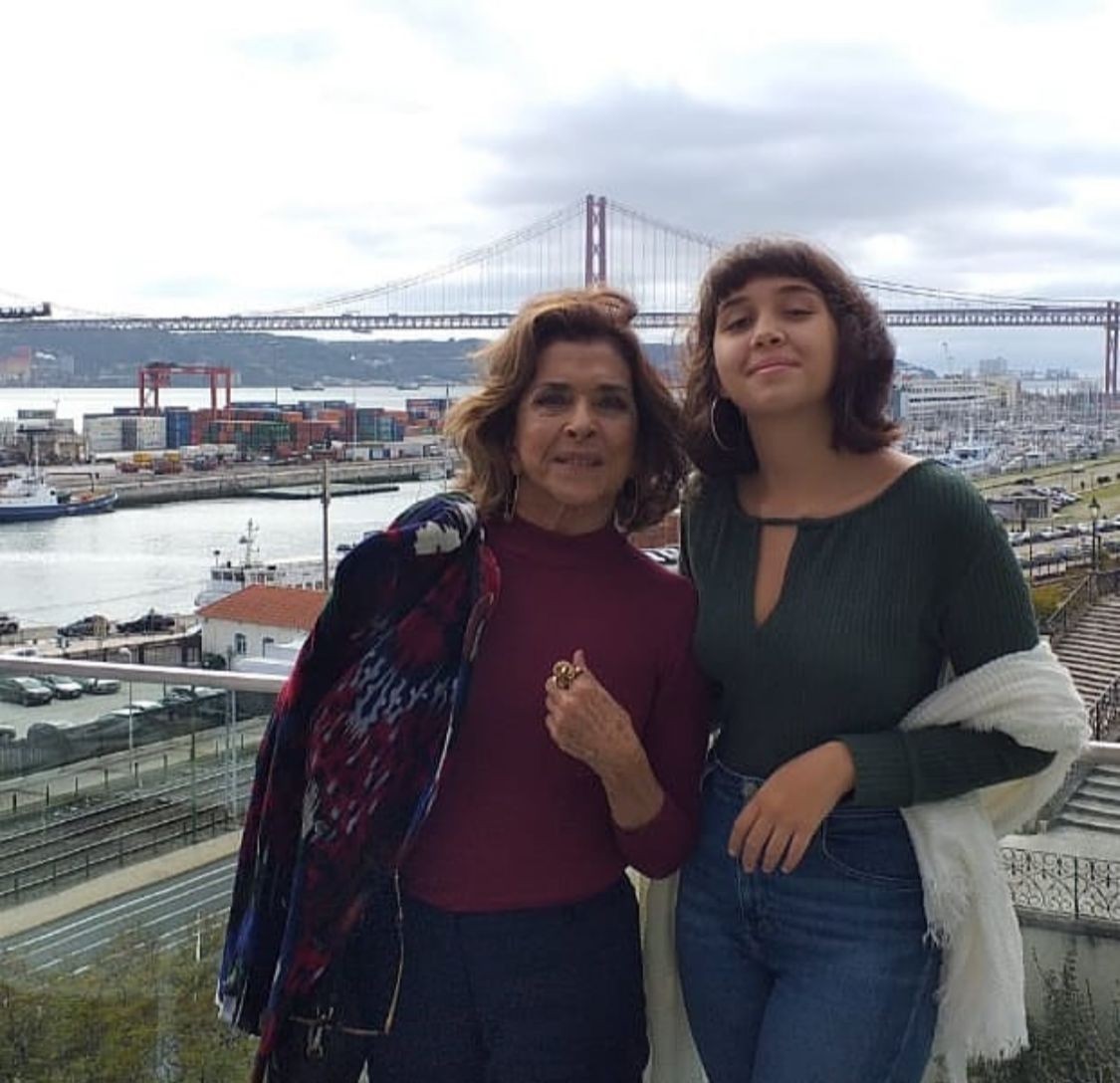 Neta de Betty Faria e Cláudio Marzo estuda Cinema aos 20 anos e vive ...