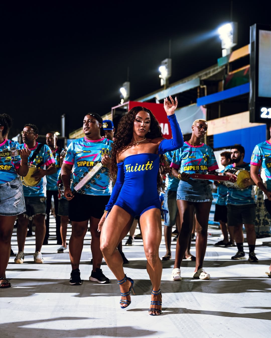 Rainha da Paraíso do Tuiuti, Mayara Lima fala sobre dar aulas de samba ...