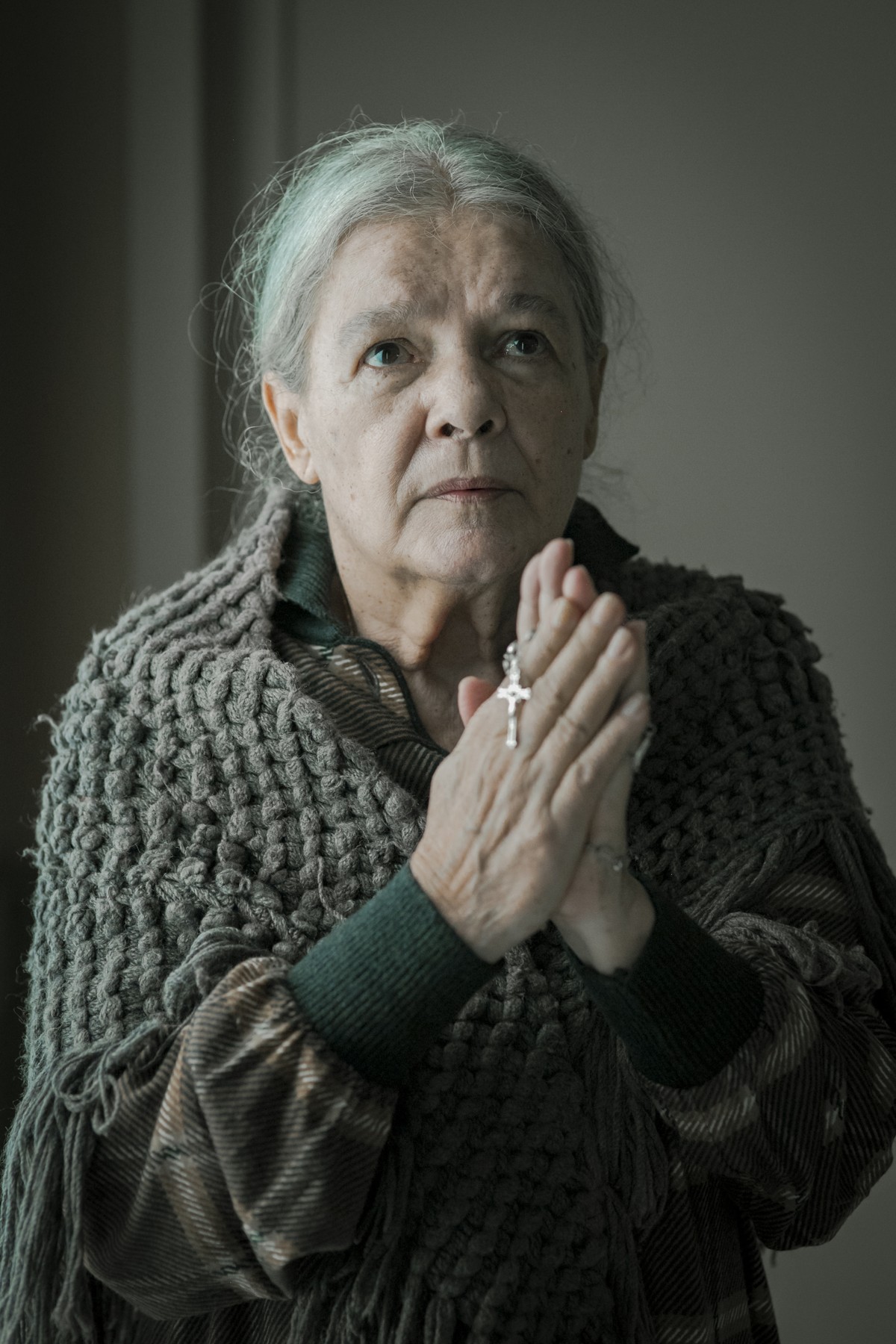 Bete Mendes volta à TV como avó de Alanis Guillen na série ‘Vermelho ...