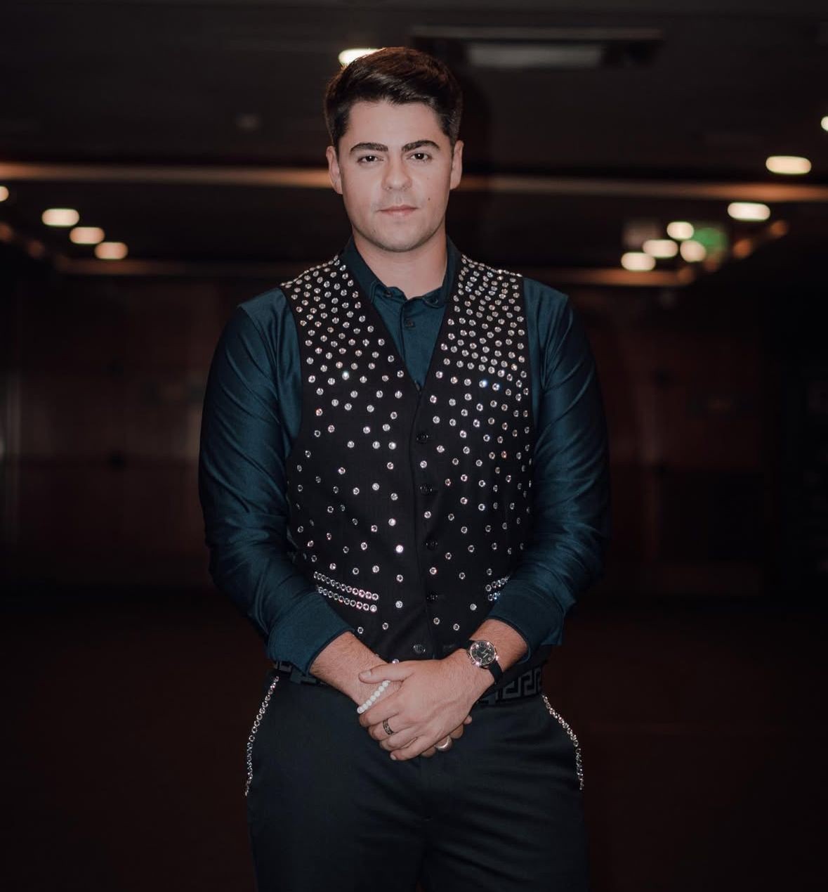 Primo de Sandy lança música com o pai, Chitãozinho, e o tio Xororó