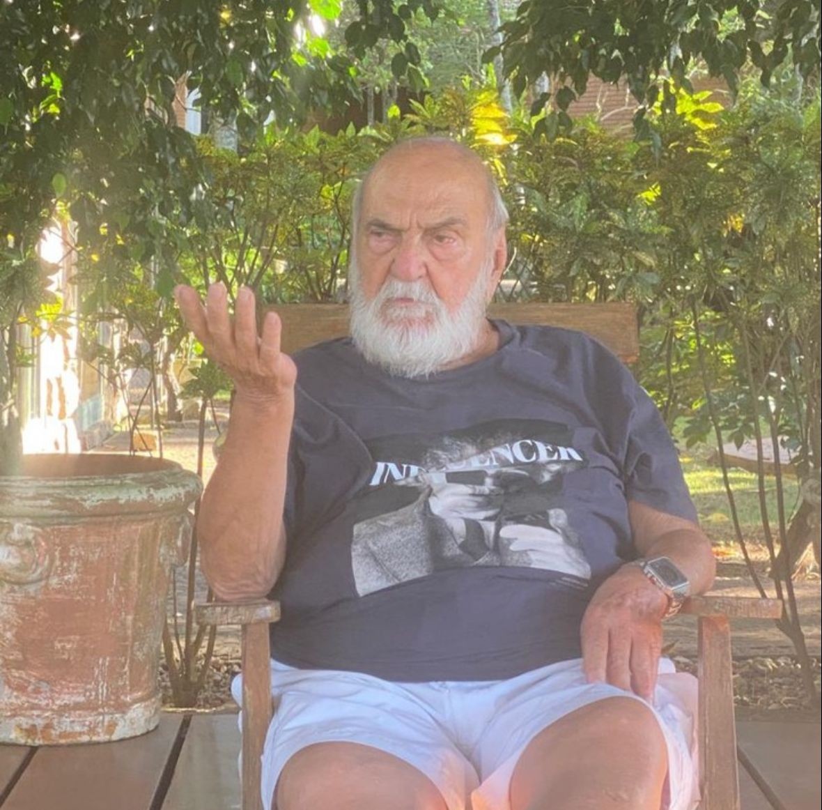 Aos 95 anos, Lima Duarte dança com filha no aniversário dela: 'Afeto e ...