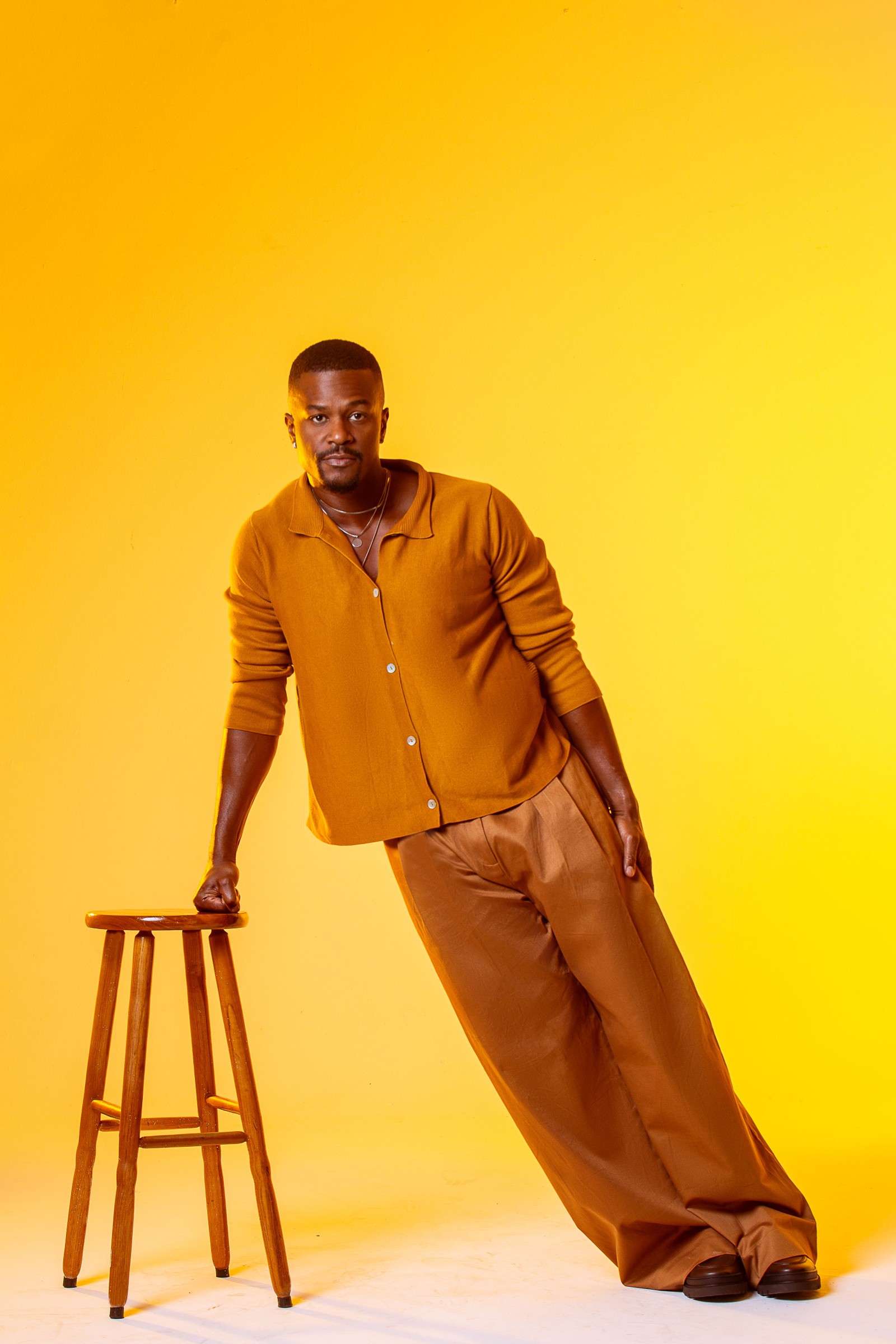 Destaque em 'Mania de você', David Junior celebra seu primeiro papel ...