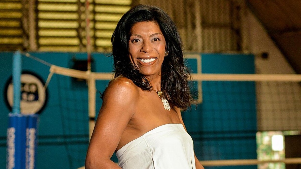 Sucesso na internet, Márcia Fu revela que hoje ganha bem mais do que ...