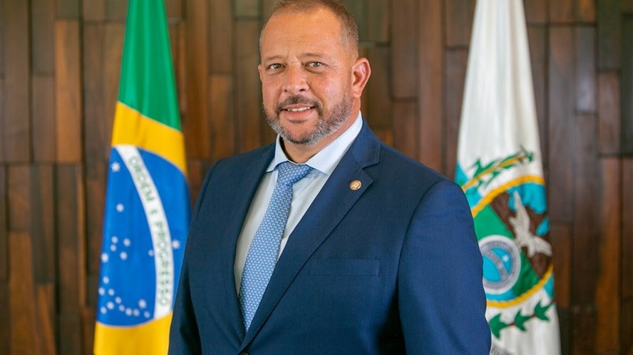 PF realiza buscas no gabinete da presidência da Alerj e deputado ...