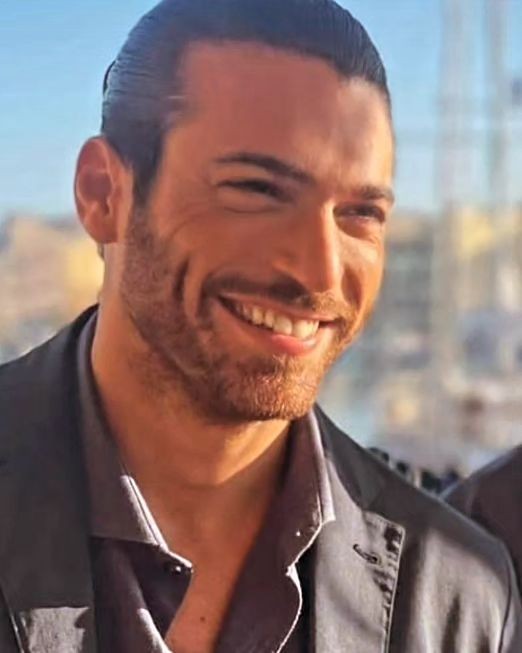 Galã turco Can Yaman estrela série que chega ao Globoplay