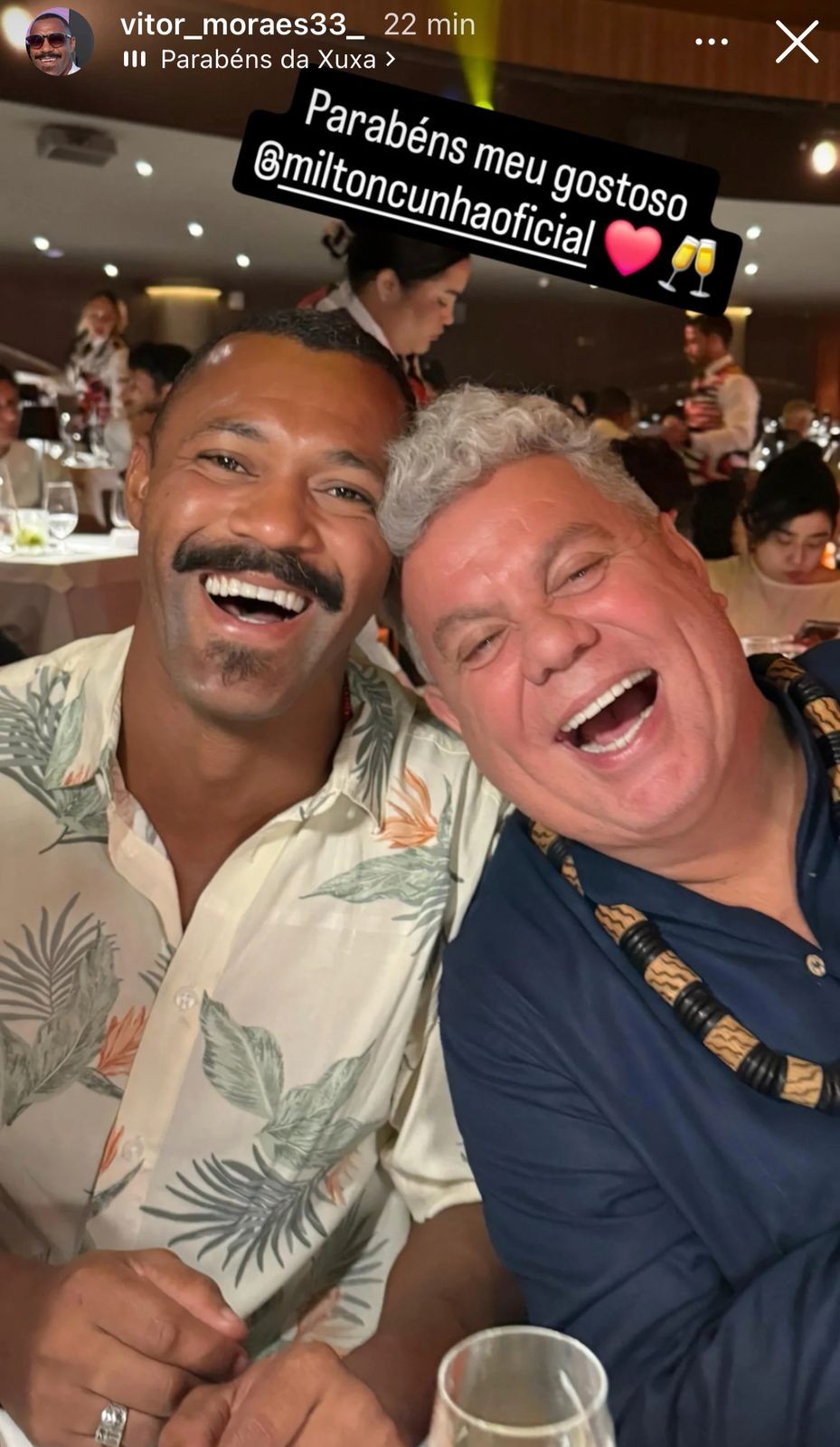 Novo namorado de Milton Cunha brinca ao ter idade revelada: 'Ia dizer ...