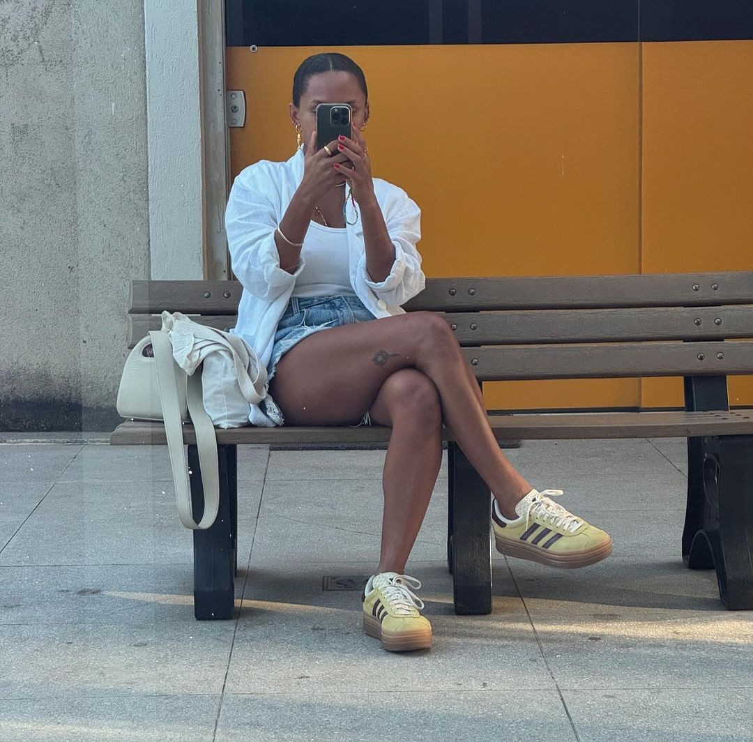 Jéssica Ellen explica por que não mostra o rosto do filho nas redes ...