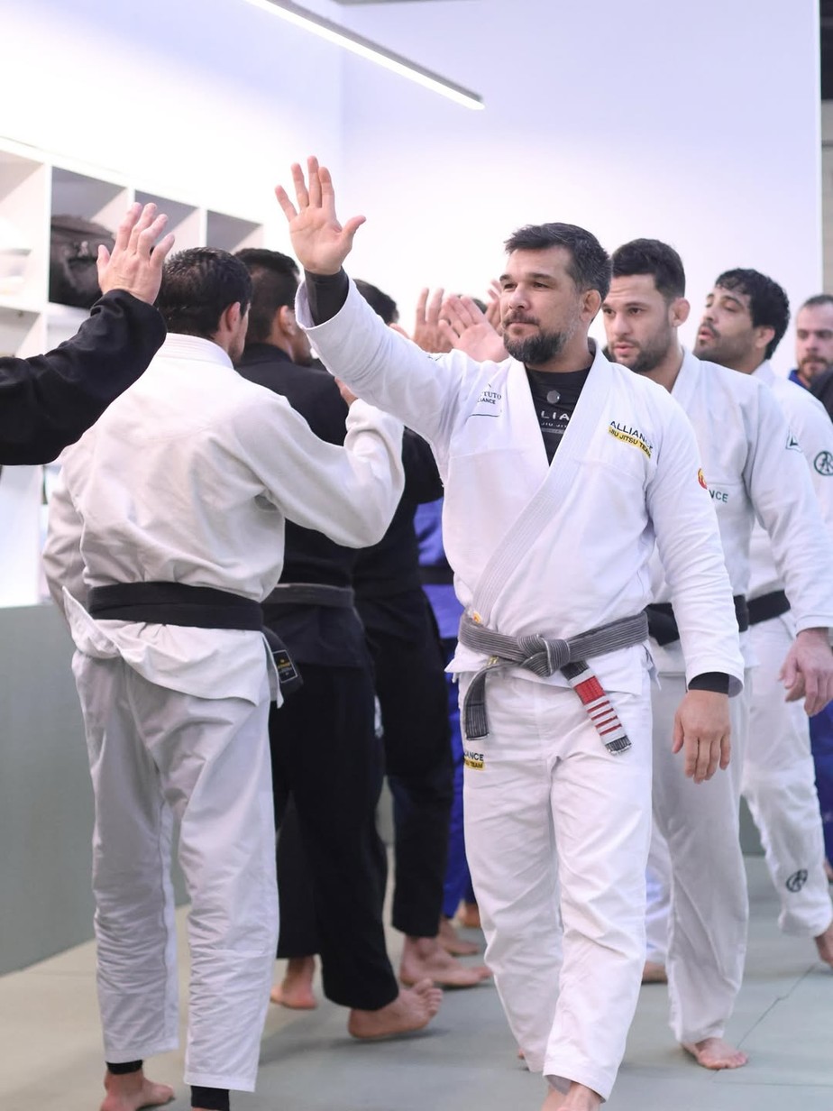 michael langhi idade