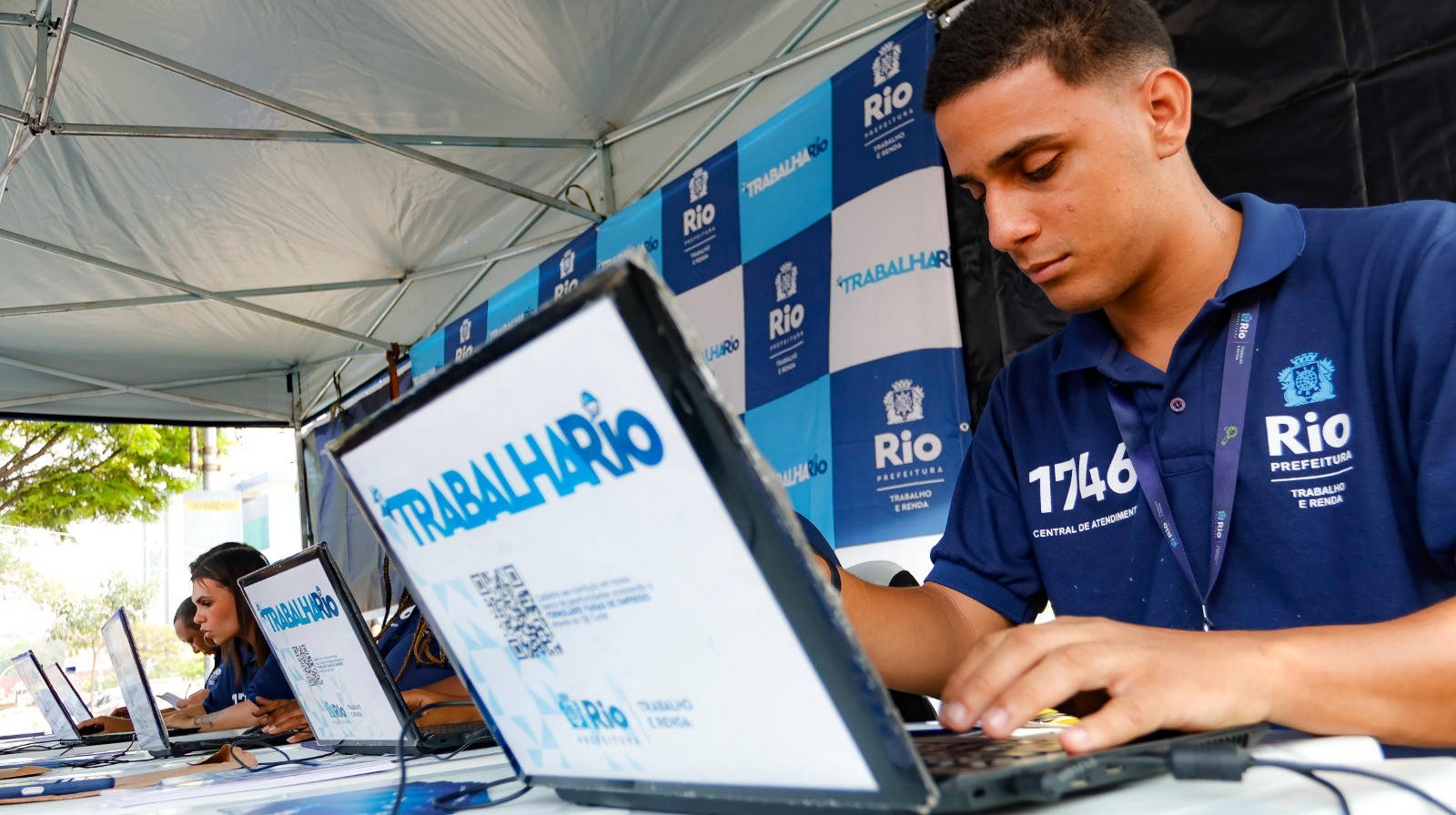 Van do Trabalha Rio passará por Zonas Norte e Oeste na semana que vem ...