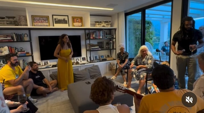 Dira Paes abre seu apartamento no Rio e recebe famosos no 'Vatapá da ...