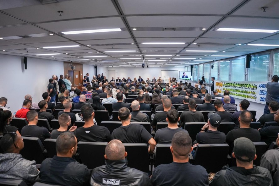 Deputados buscam uniformizar concursos públicos no Rio, com ...
