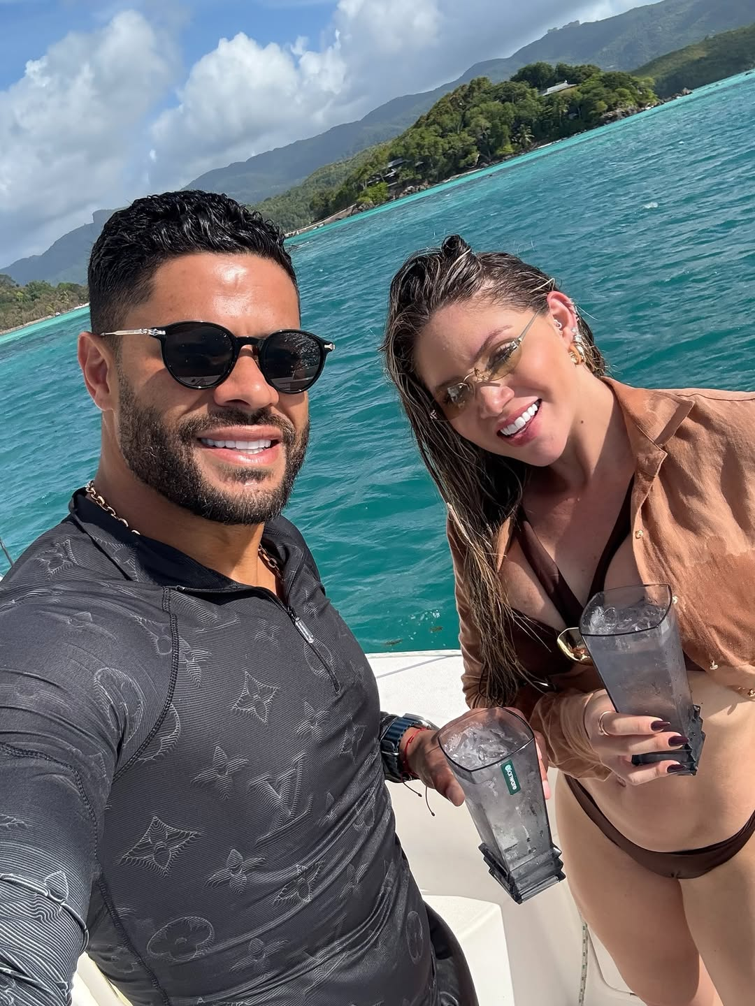 Filho de Hulk mostra mansão de R$ 6 milhões do jogador em Belo Horizonte