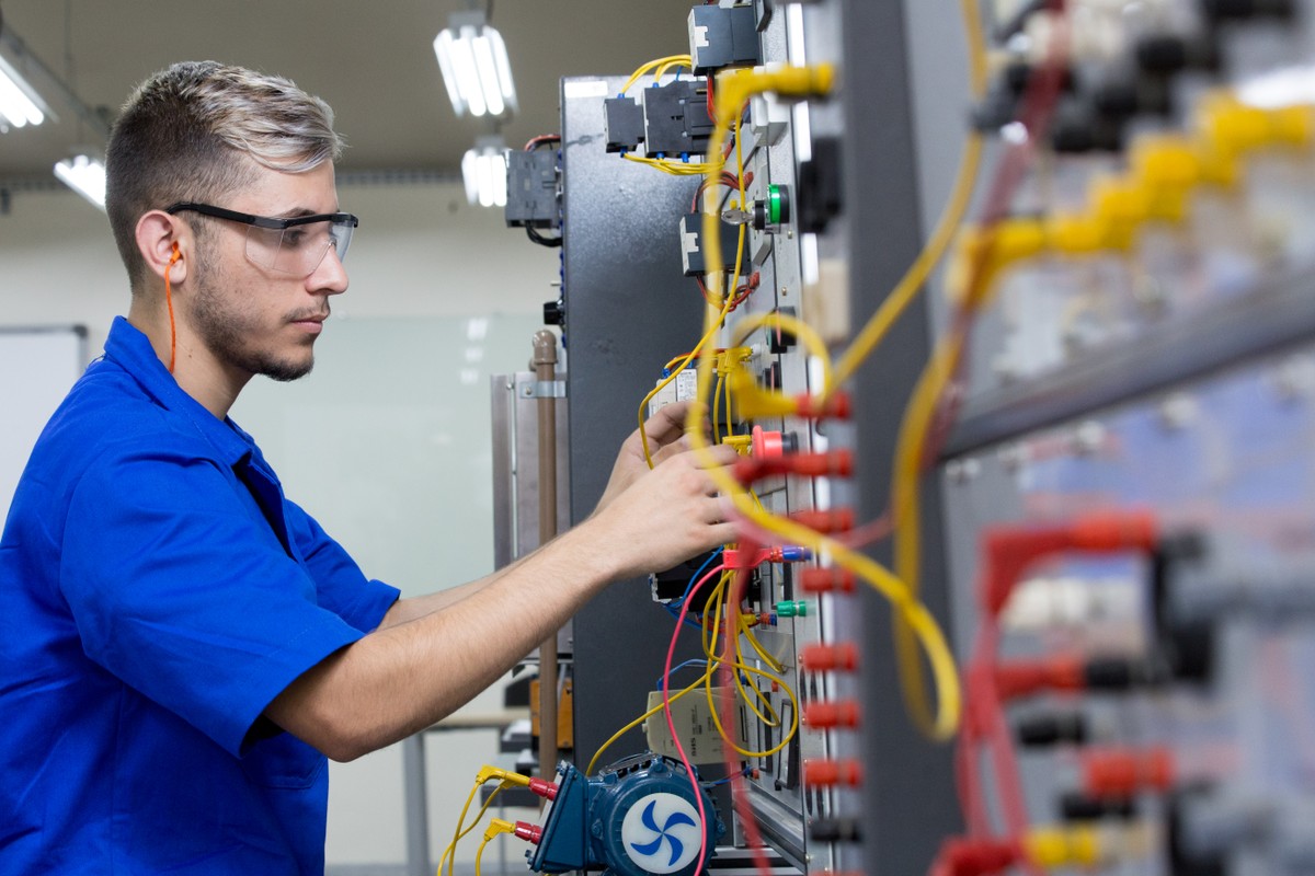 Firjan Senai Sesi e Braskem oferecem dezenas de vagas gratuitas em ...