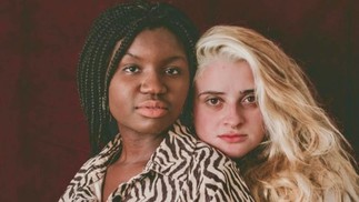 Sucesso no Lollapalooza, apresentadora Kenya Sade é chefe de ...