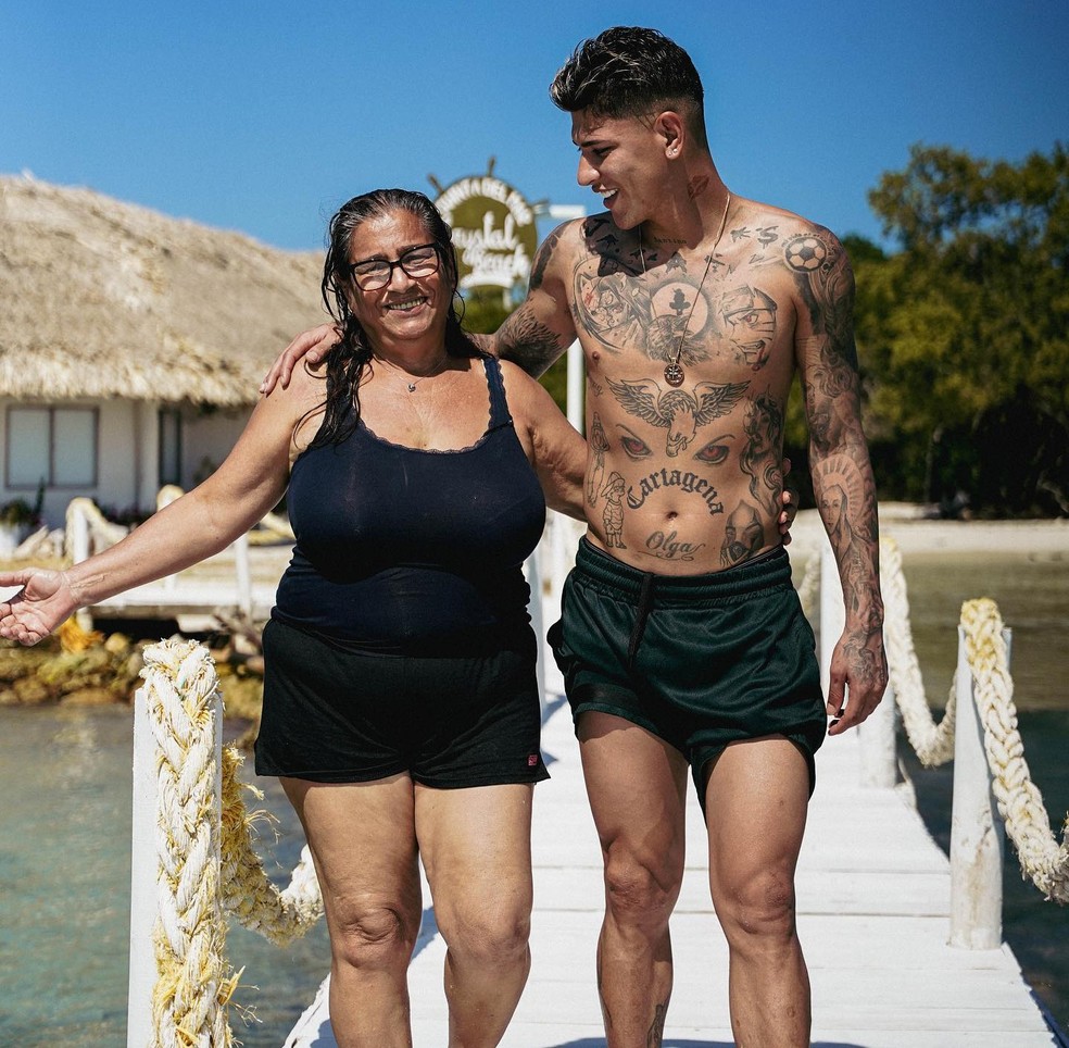 O novo 'Beijinho' do Flamengo: jogador colombiano tem a mesma tatuagem de lateral rubro-negro