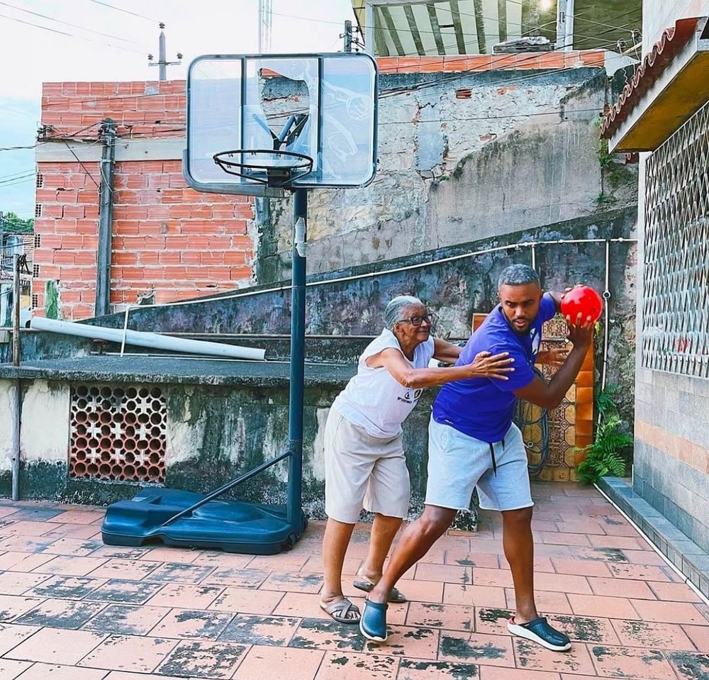 Após morte da mãe, Sandra Sá e filho fazem homenagem: 'Nunca duvidou de ...