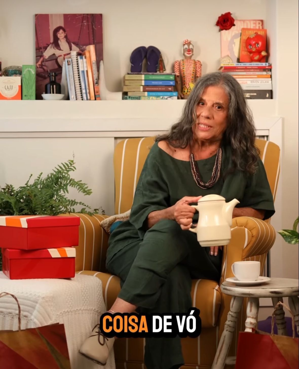 Maria Gladys reaparece pelas ruas do Rio após filha relatar sumiço