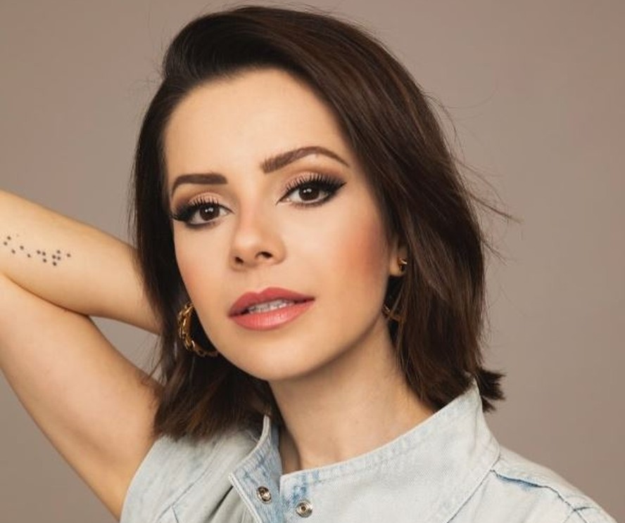Sandy estreia como apresentadora do Multishow: ‘Um convite irrecusável’
