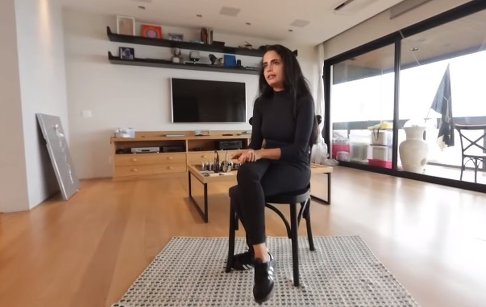 Viúva de Erasmo Carlos, Fernanda Esteves deixa apartamento do casal intacto há um ano: 'A pilha ...