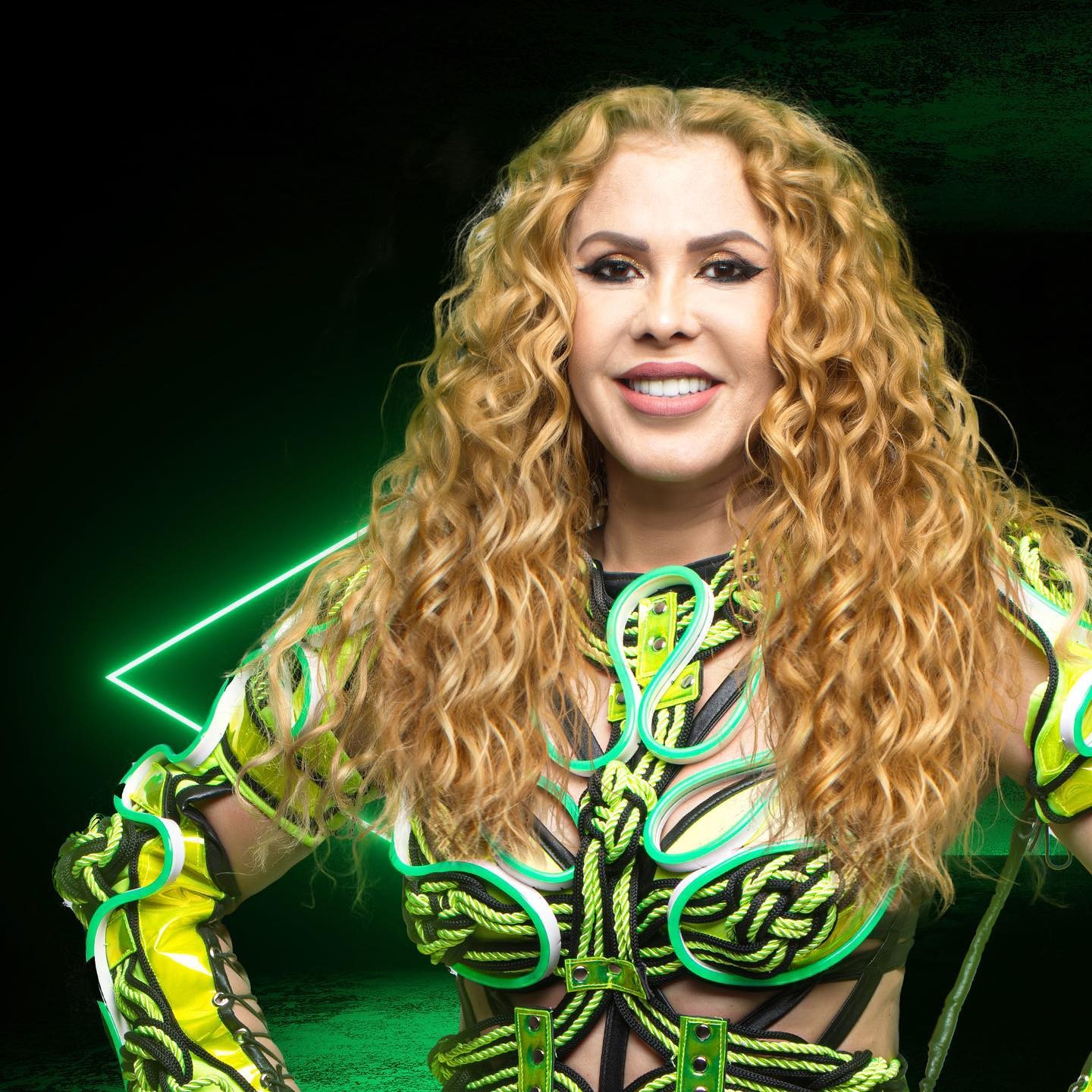 Nos 50 anos de Joelma, relembre momentos marcantes na vida da cantora ...