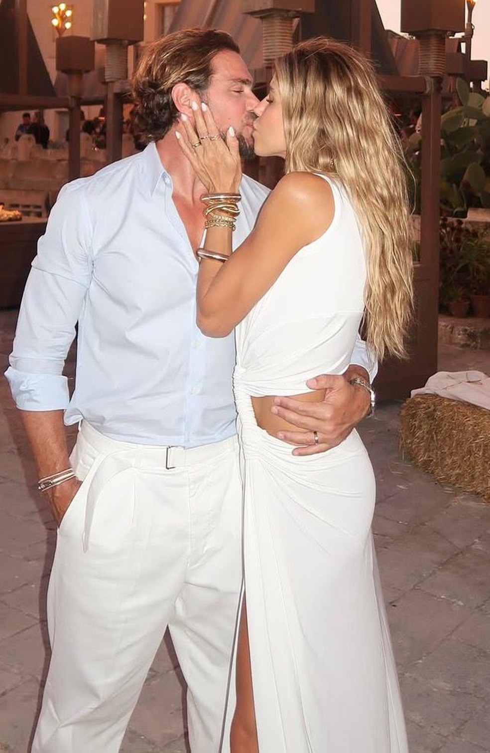 Ex de Aécio Neves e ex-repórter do Faustão: quem é Martha Graeff ...