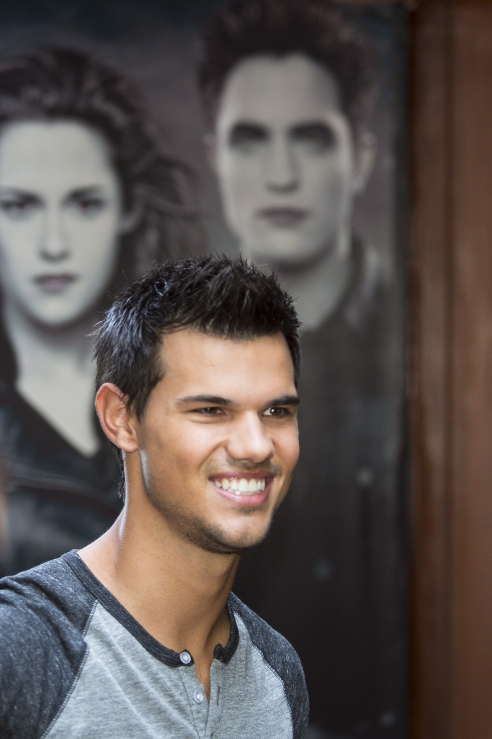 Após Taylor Lautner anunciar a gravidez da esposa, Taylor Lautner, até ...