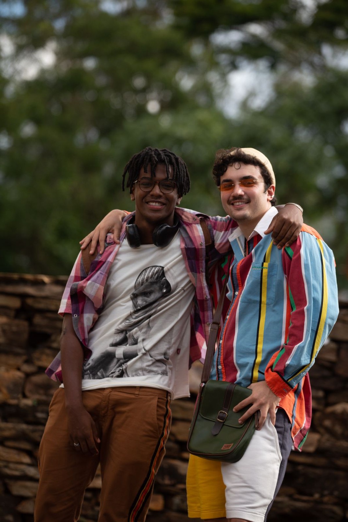 No ar em 'Vai na fé', Gabriel Contente vive bissexual em filme: 'Queria um personagem assim'