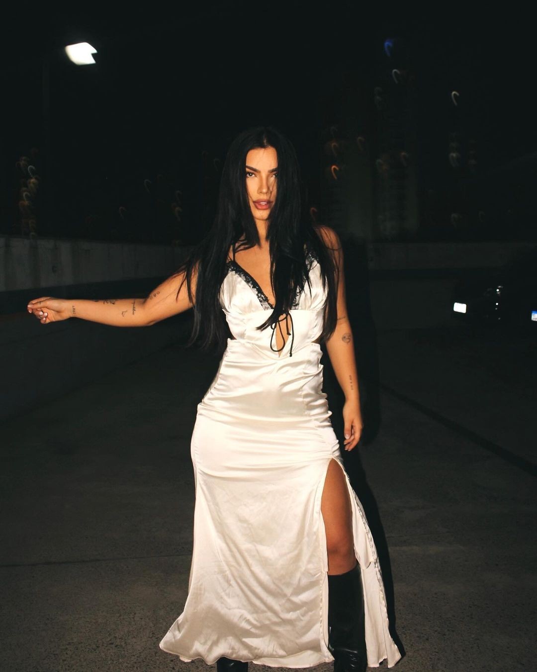 Mais uma? Gabigol comenta live de cantora e acende rumores de novo affair