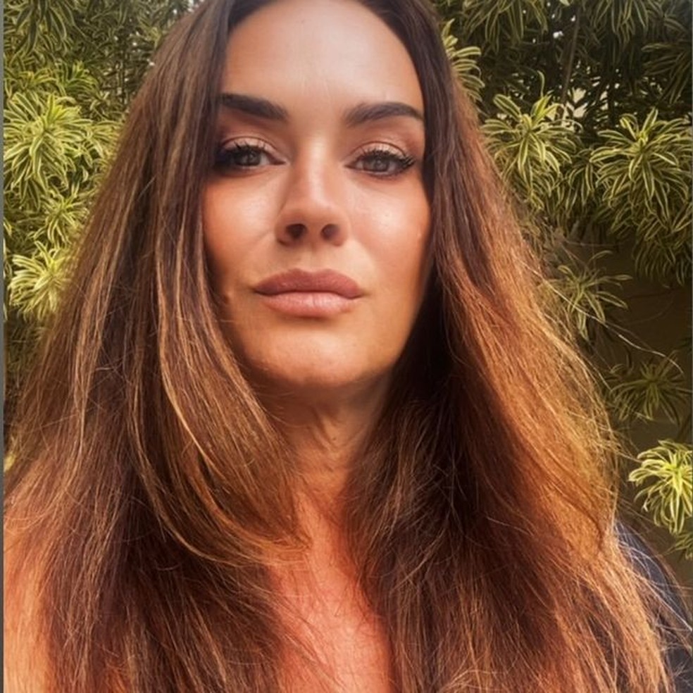 Ex-capa da 'Playboy' e modelo, irmã caçula de Luiza Brunet vive longe ...