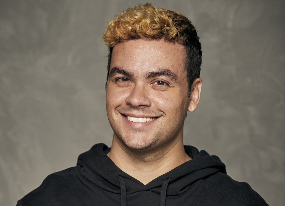 Luccas Neto vive adolescente no cinema e admite comportamento imaturo ...