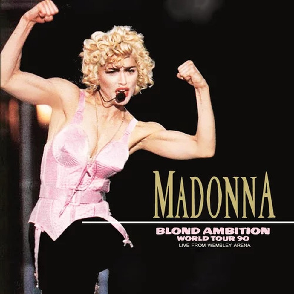 Lingerie à mostra, batom vermelho... Veja oito vezes em que Madonna reinou no universo da moda